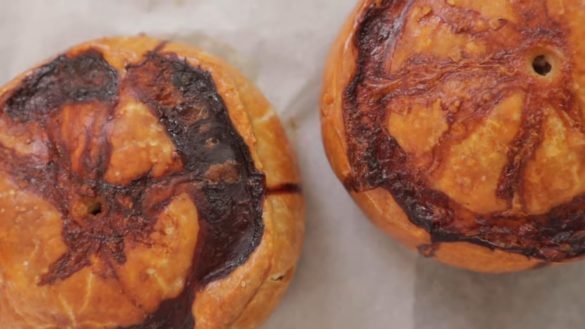 How to make an easy traditional British pork pie : Book Recipes