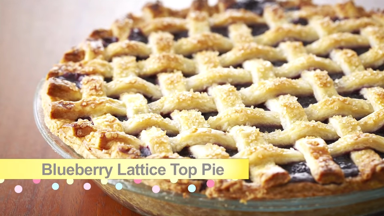 How To Make BLUEBERRY PIE : Book Recipes